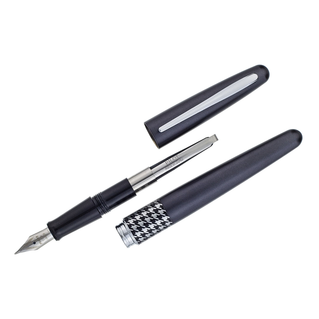 Bút Máy MR - Pilot FP-MR3-F-HT-K - Kèm Hộp Màu Ngẫu Nhiên - FAHASA.COM