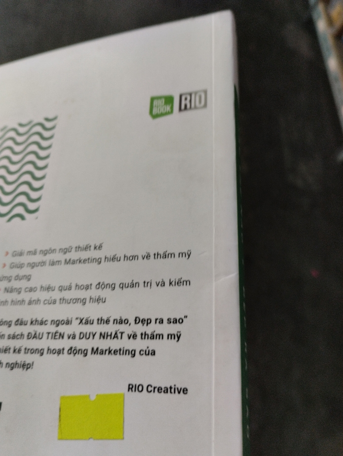 Sách [Phiên chợ sách cũ] Rio Book No.1 - Xấu Thế Nào, Đẹp Ra Sao (Tái B ...