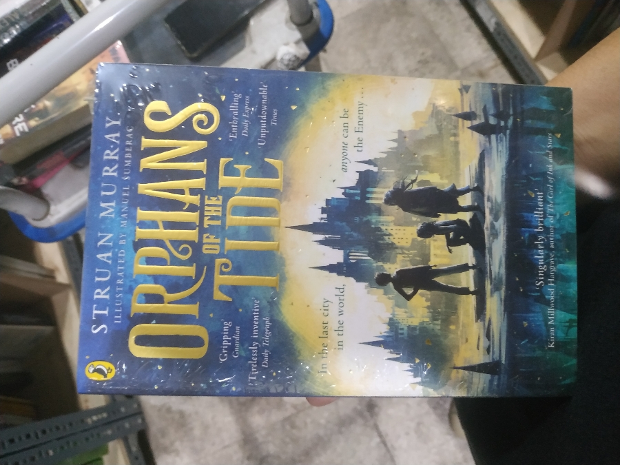 [Phiên chợ sách cũ] Orphans Of The Tide - FAHASA.COM