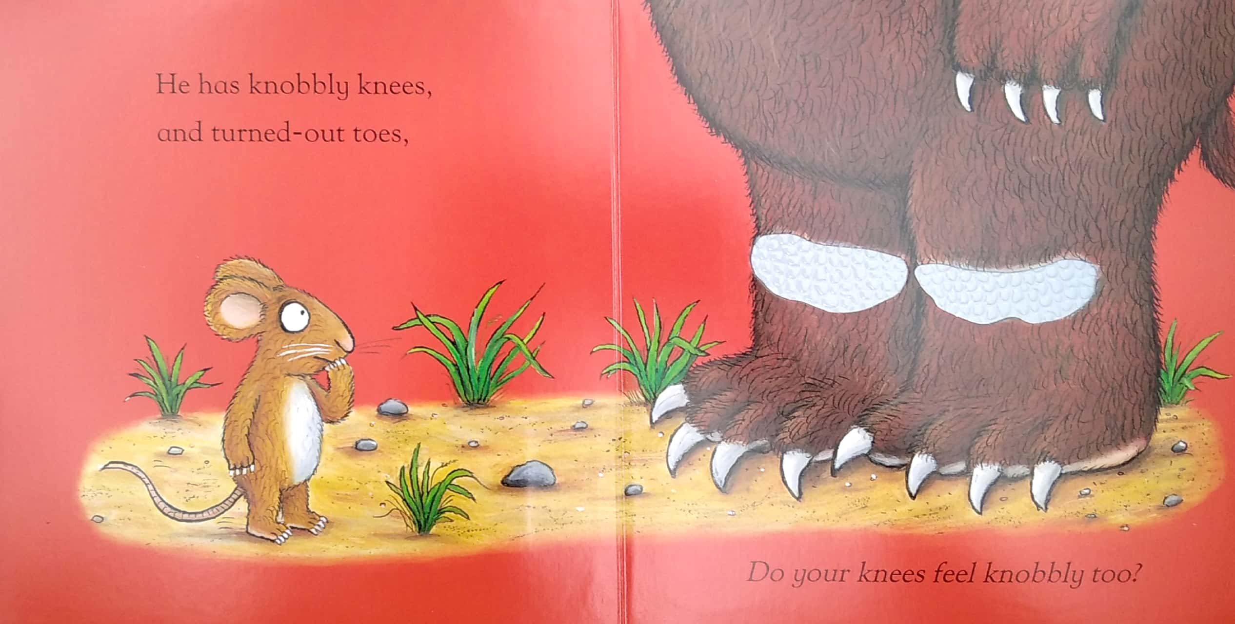 The Gruffalo Touch And Feel Book (My First Gruffalo) - FAHASA.COM